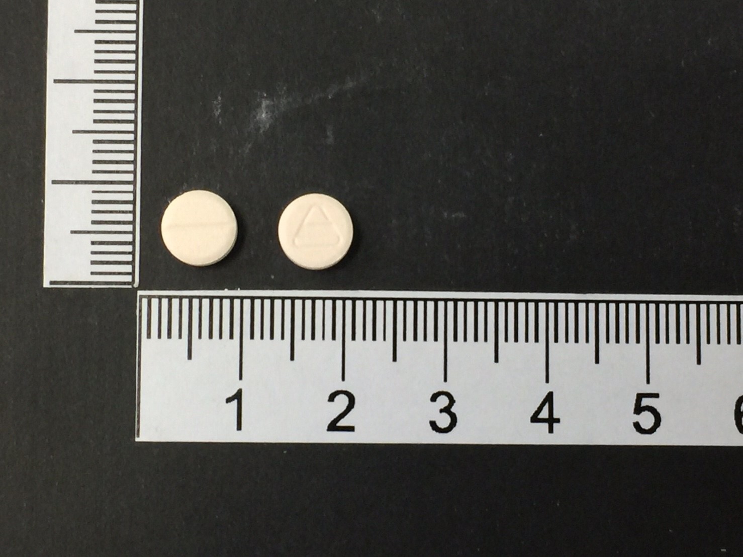 AC29320100 | 藥品資訊 | 就醫指南 | 天主教耕莘醫療財團法人耕莘醫院